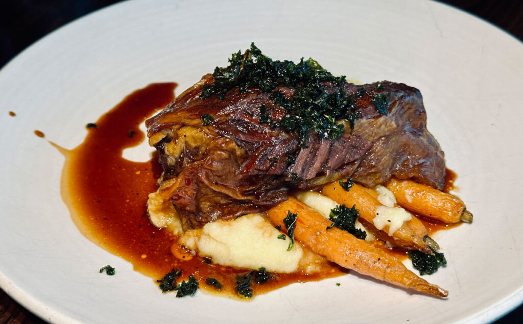 Sky Tower Orbit 360-Dining Review